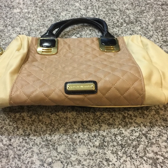 Steve Madden | Bags | The Perfect Neutral Satchel With Detachable Strap ...